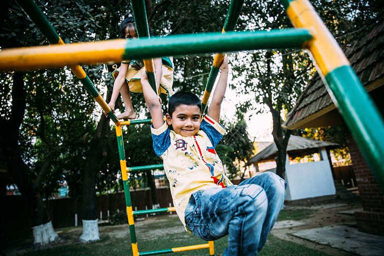 Aldeas Infantiles SOS Chile - Por una familia para cada niño - Aldeas ...